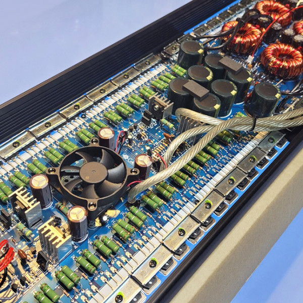 셀레스트라 FA500.2V2 AB CLASS 앰프(DSP 지원모델)